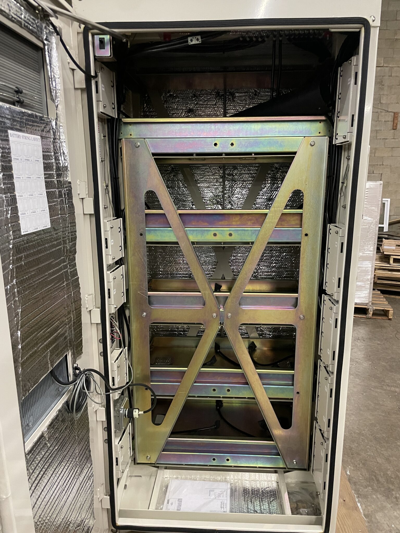 Surplus Emerson Battery Cabinet #675-173 - UsedShelter.com - Used Telecom Shelters & Cabinets ...
